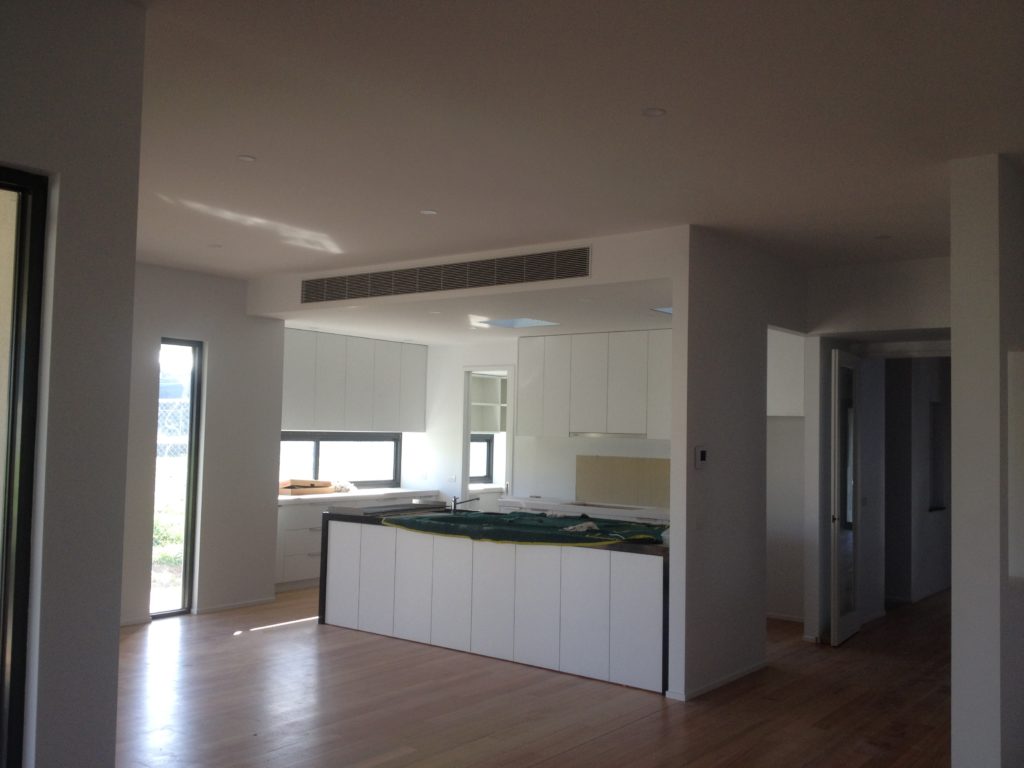 Bulkhead Air Conditioners Geelong & Williamstown - The Heat Shop